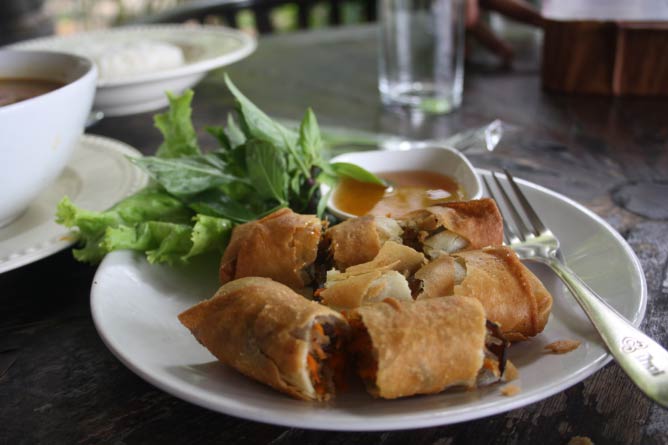 14 Mouth Watering Thai Street Foods You'll Love