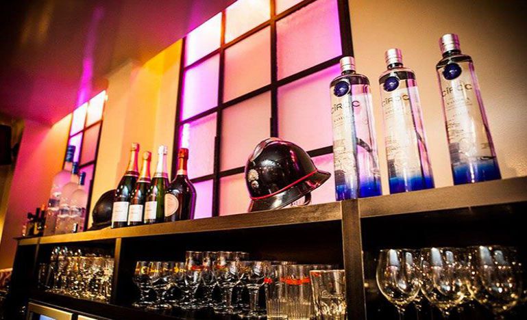 10 Best Bars In The Marolles Area Of Brussels, Belgium