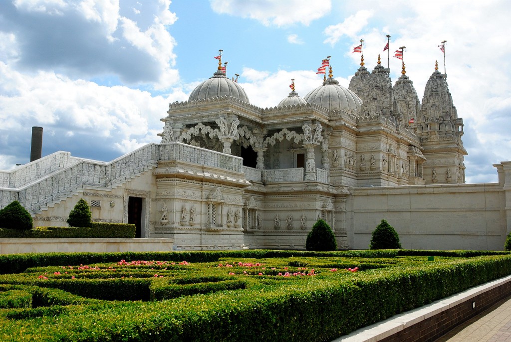 History Of The Neasden Temple In 1 Minute