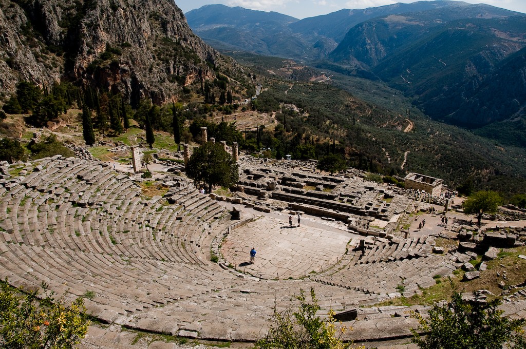 10 Glorious Reasons You Should Visit Greece During Winter