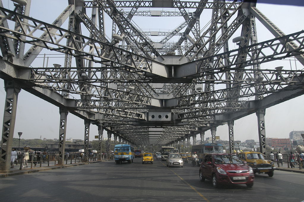 A Brief History of Howrah Bridge, One of the World’s Busiest Bridges
