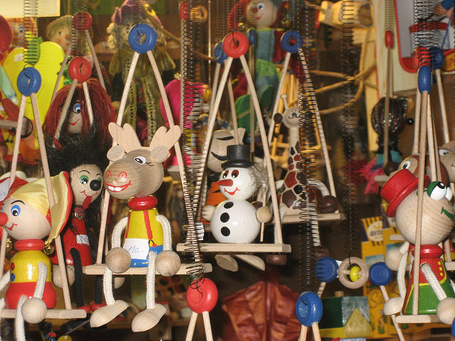 10 Traditional Souvenirs to Buy in Prague