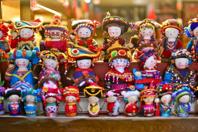 10 Handmade Souvenirs to Buy in Shanghai