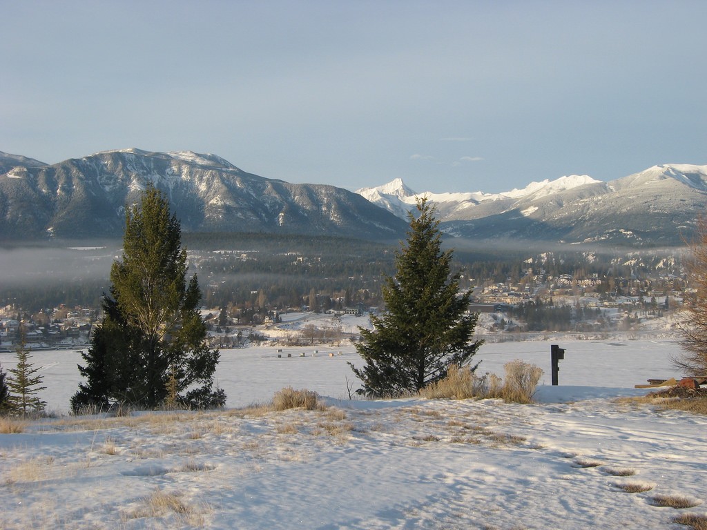 Skating Trails Are Canada's New and Amazing Outdoor Trend