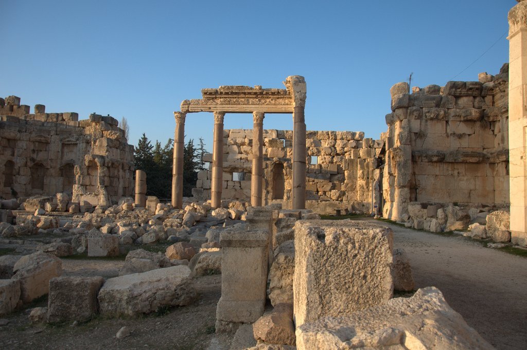 A Brief History of The Baalbek Roman Ruins in Lebanon