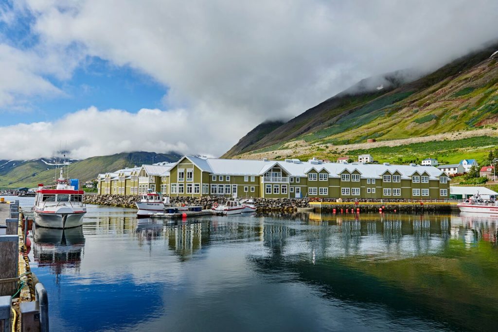 The Most Romantic Honeymoon Resorts in Iceland