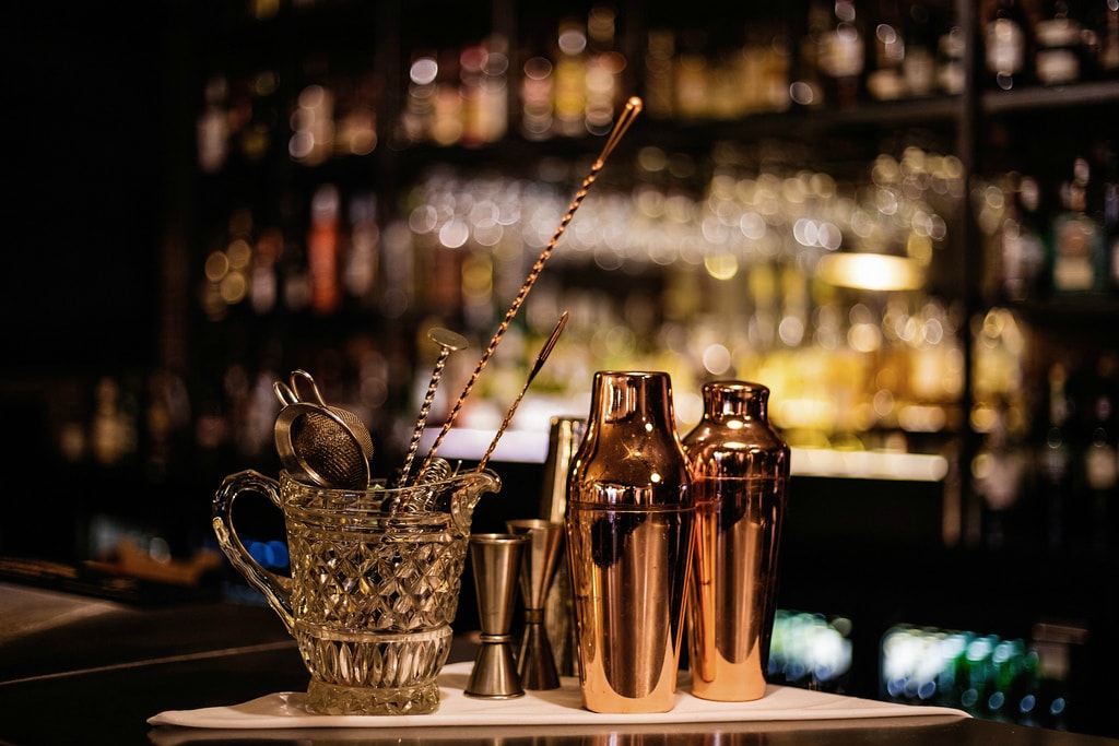 Top Bars for a Unique Night Out in Tangier