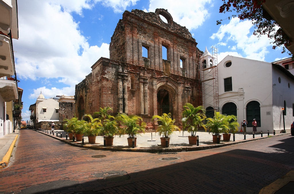 A Tour of Panama City's Spanish Colonial Architectural Landmarks