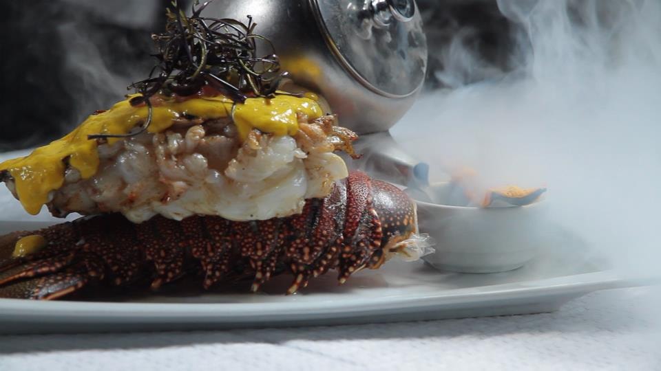 The 10 Best Restaurants in the Galapagos Islands