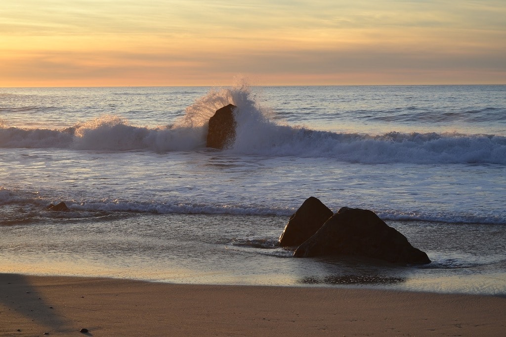 The Top 7 Things to See and Do in Cerro Azul, Peru