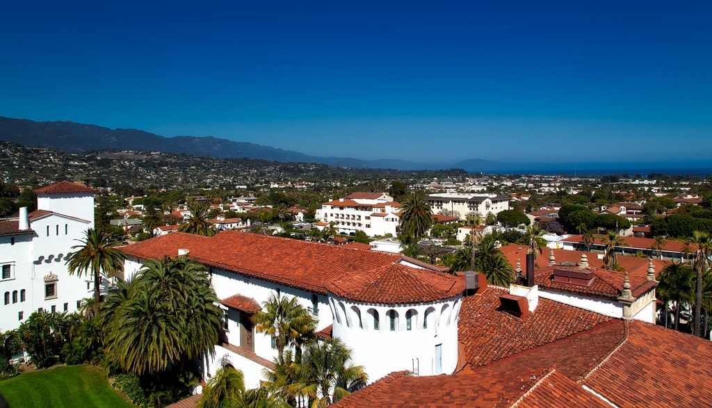 7 Reasons to Visit Santa Barbara Over Los Angeles