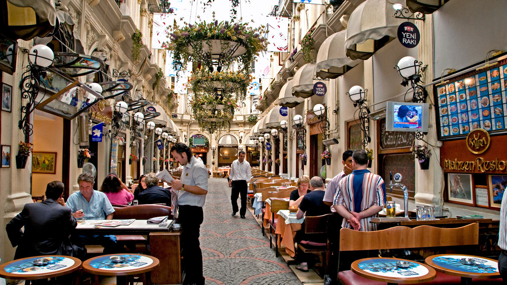 Restaurants To Try in Vibrant Beyoğlu