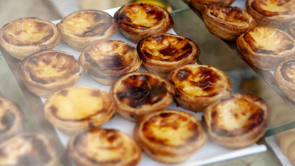 Just Desserts: Portugal's Best Pastries, Cakes and Sweets