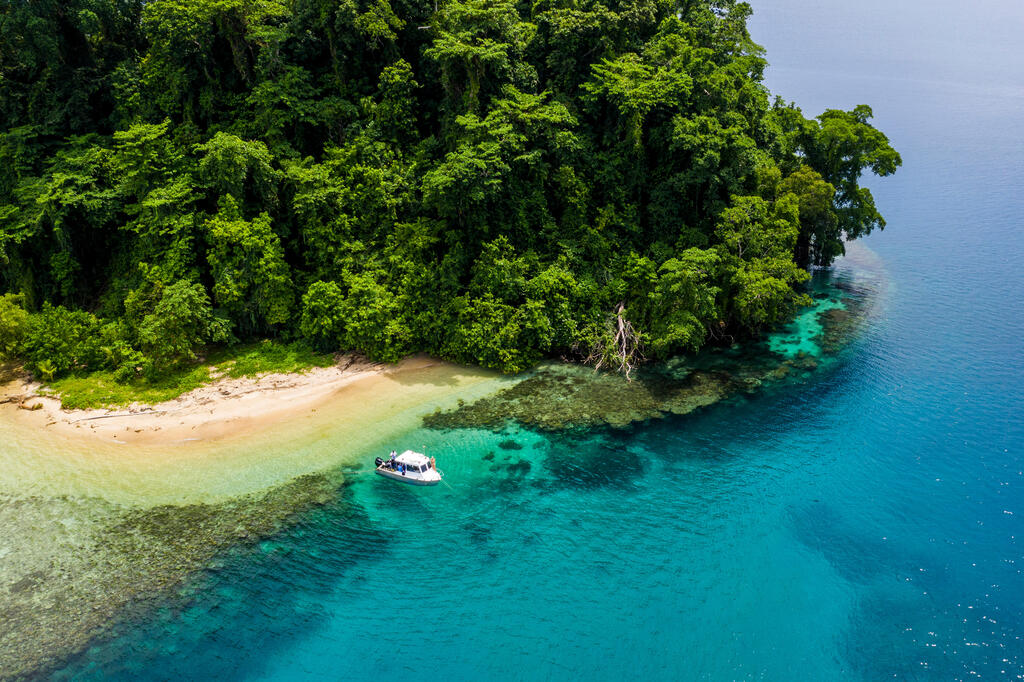 The Best Things to Do in Kimbe, Papua New Guinea