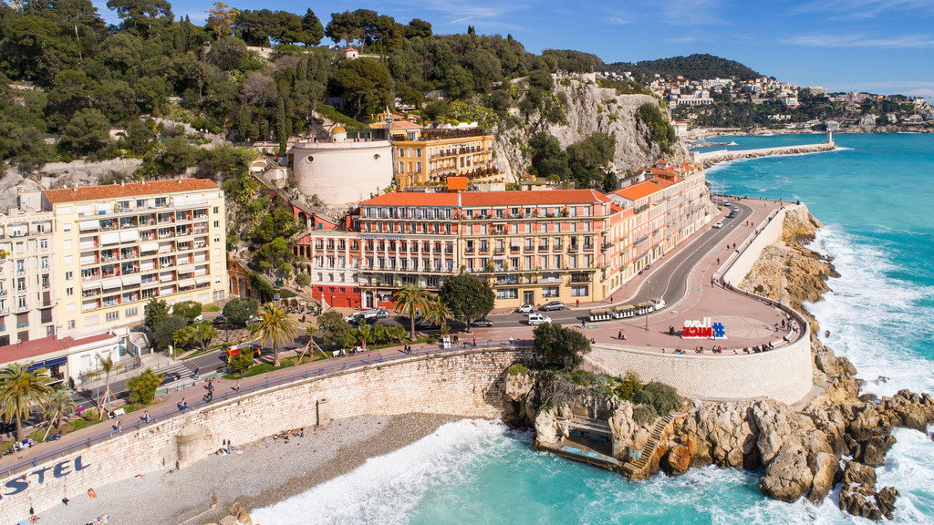 The Best Beach Hotels in Nice