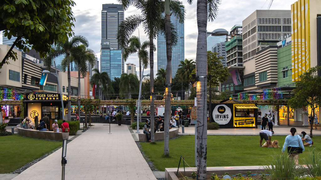 The Best Bars and Clubs in Taguig, Manila