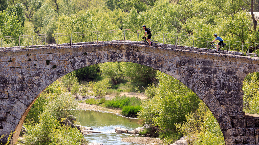 The Best Places for Cycling in France