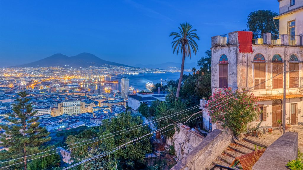 A Guide to Nightlife in Naples, Italy