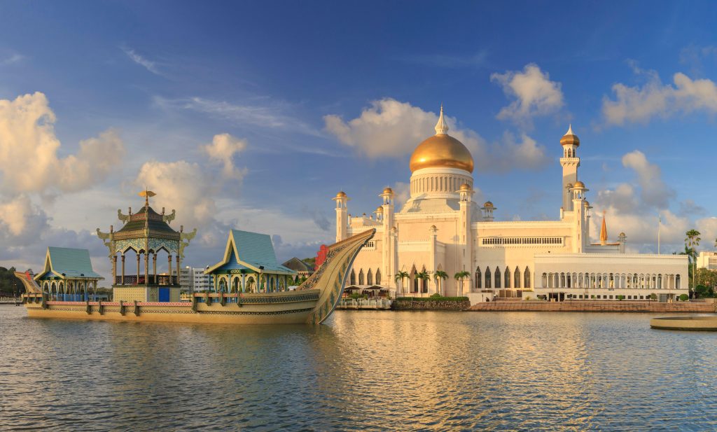 How to Spend One Week in Borneo